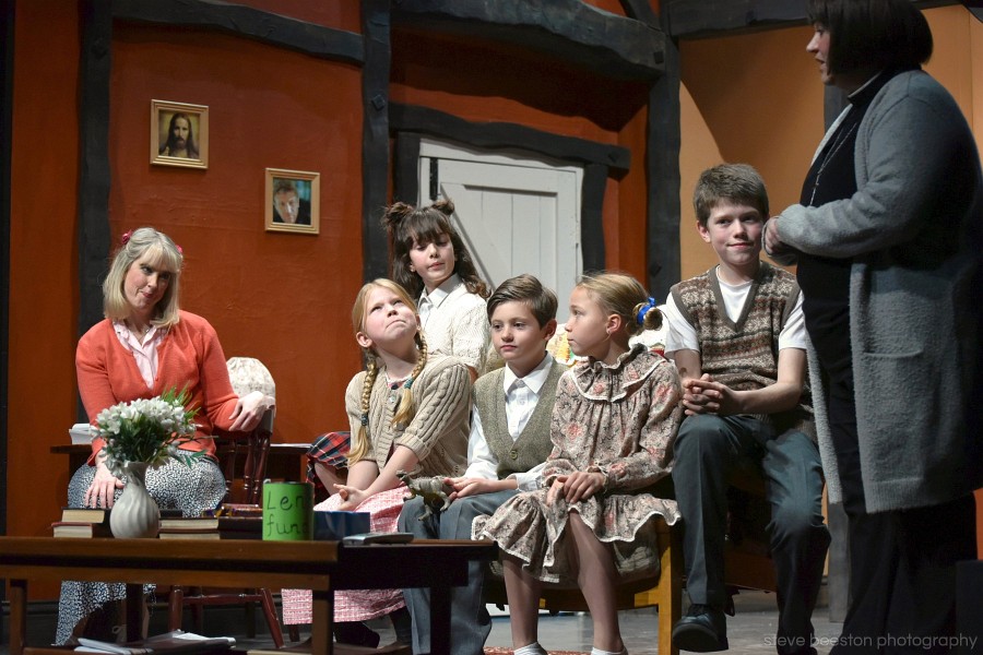 The Vicar Of Dibley :: Hertford Dramatic and Operatic Society