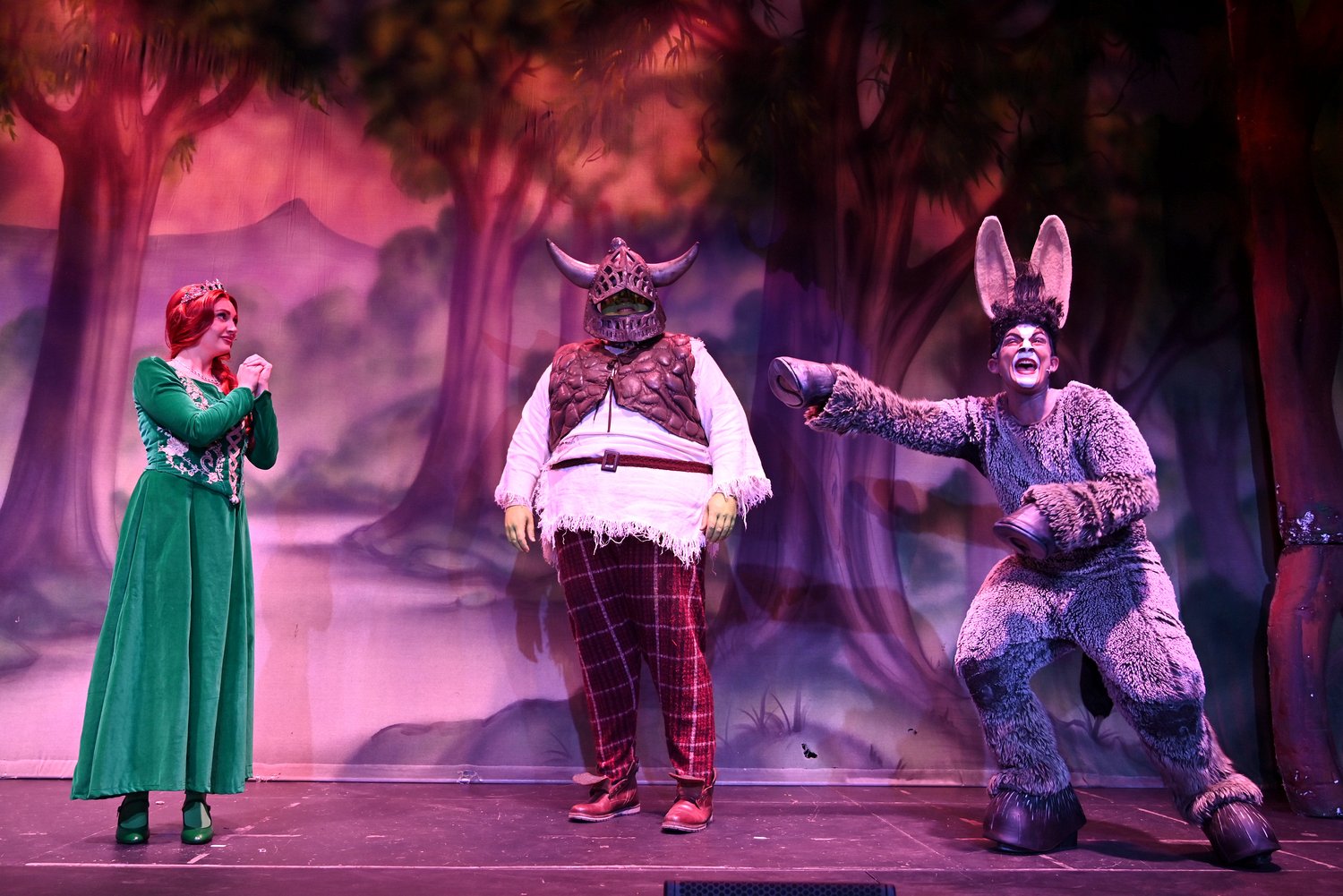 Shrek The Musical :: Hertford Dramatic and Operatic Society